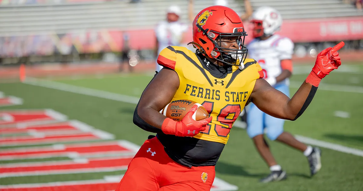 Top-ranked Ferris State football team dominates overmatched Rio Grande 76-0