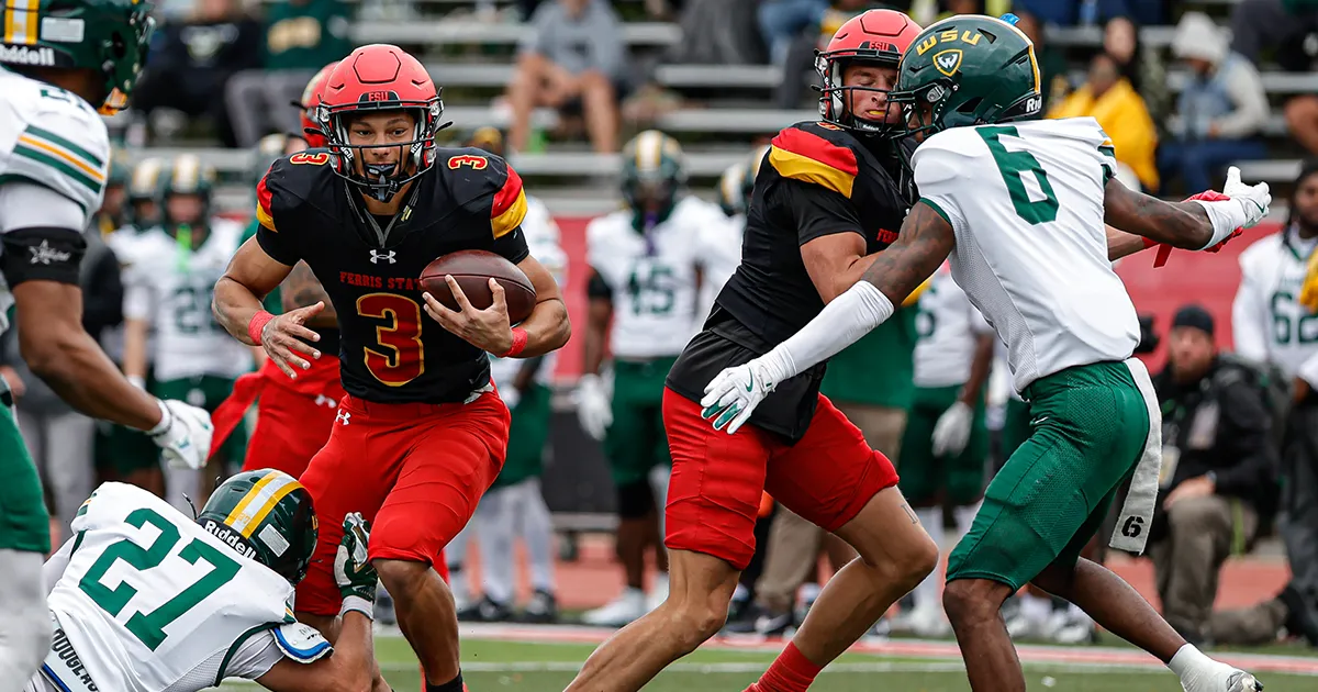Ferris State football team overpowers Wayne State to break school ...
